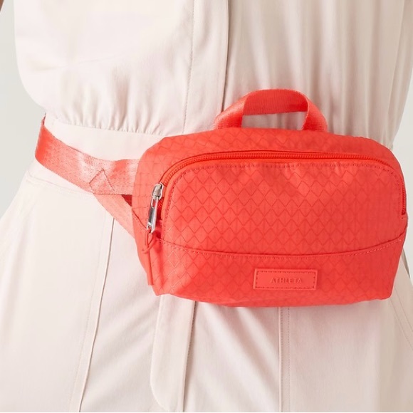 Athleta | Bags | Athleta Excursion Crossbody Belt Bag New | Poshmark